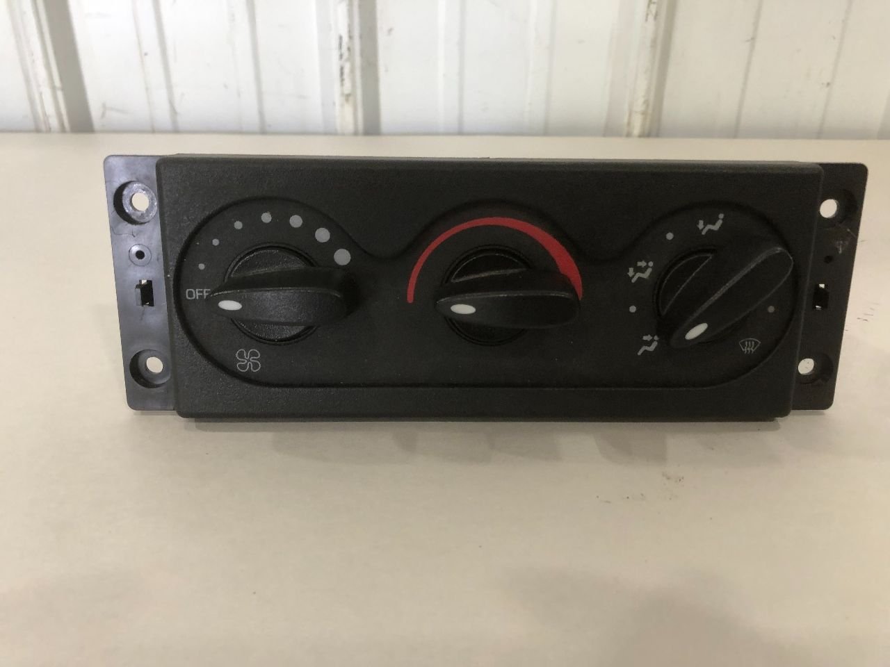2015335354654C5 | International 4400 Heater & AC Temperature Control for Sa