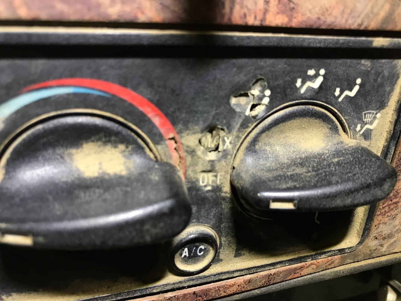 3518702C93 | International 9900 Heater & AC Temperature Control for Sale