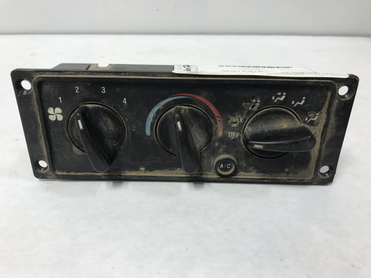 3518702C93 | International 9900 Heater & AC Temperature Control for Sale