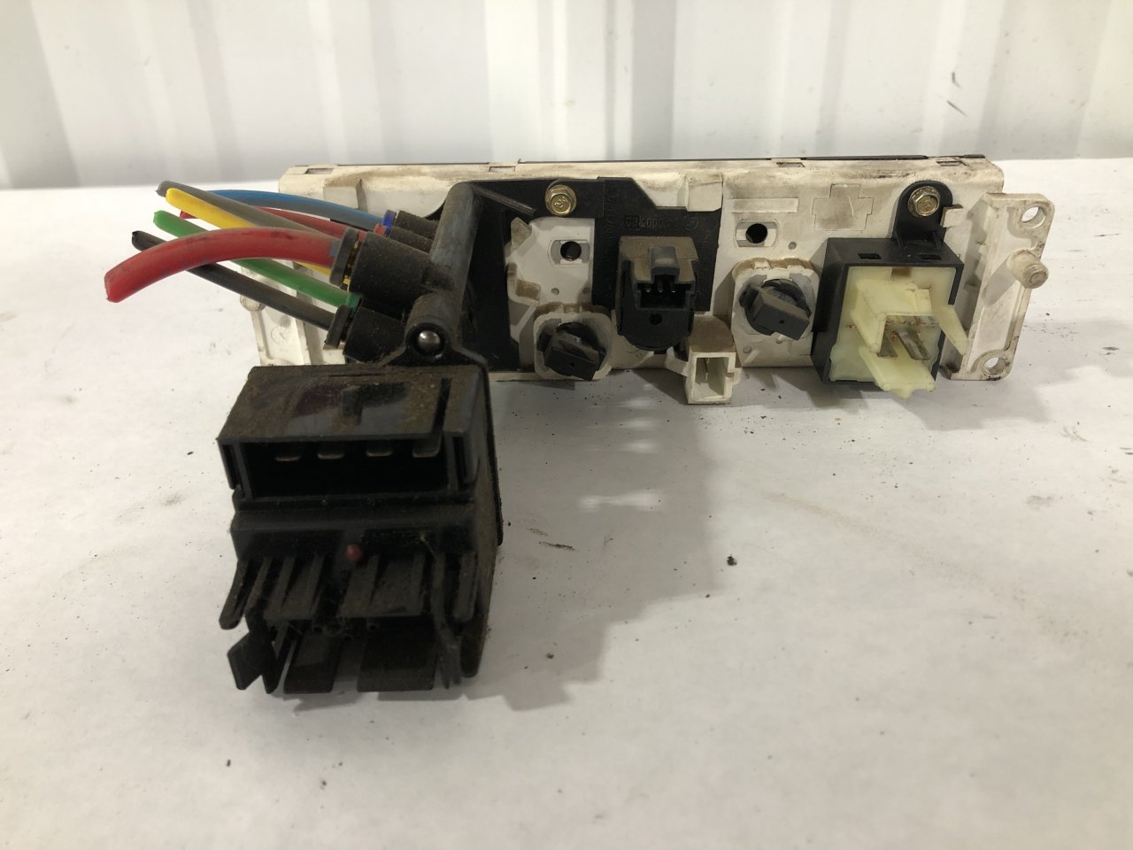 F6HH-AE | Sterling A9513 Heater & AC Temperature Control for Sale