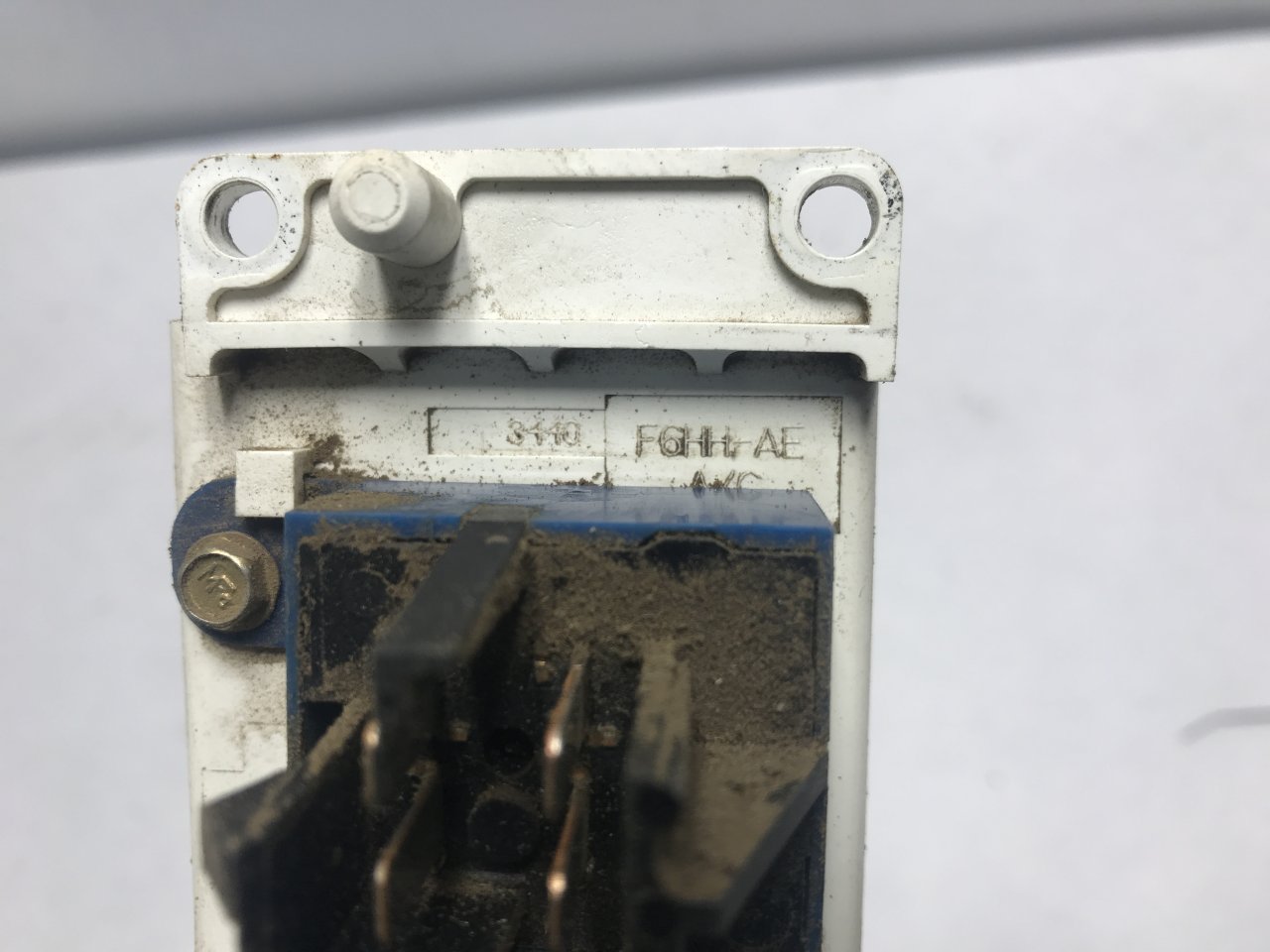 F6HH-AE | Ford A9522 Heater & AC Temperature Control for Sale