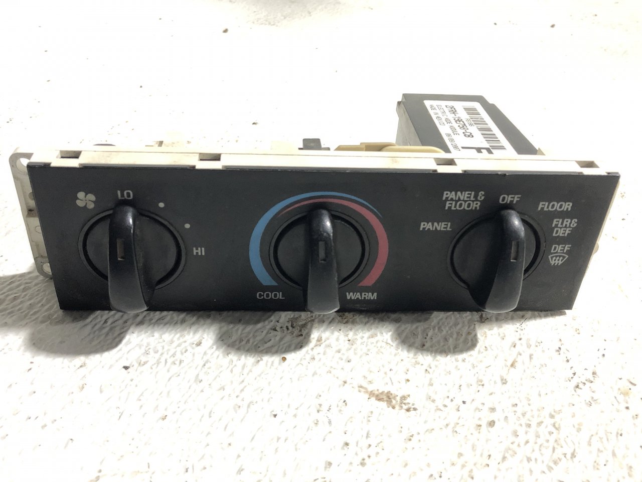 2FRH-19E758-CB | Sterling ACTERRA Heater & AC Temperature Control for Sale