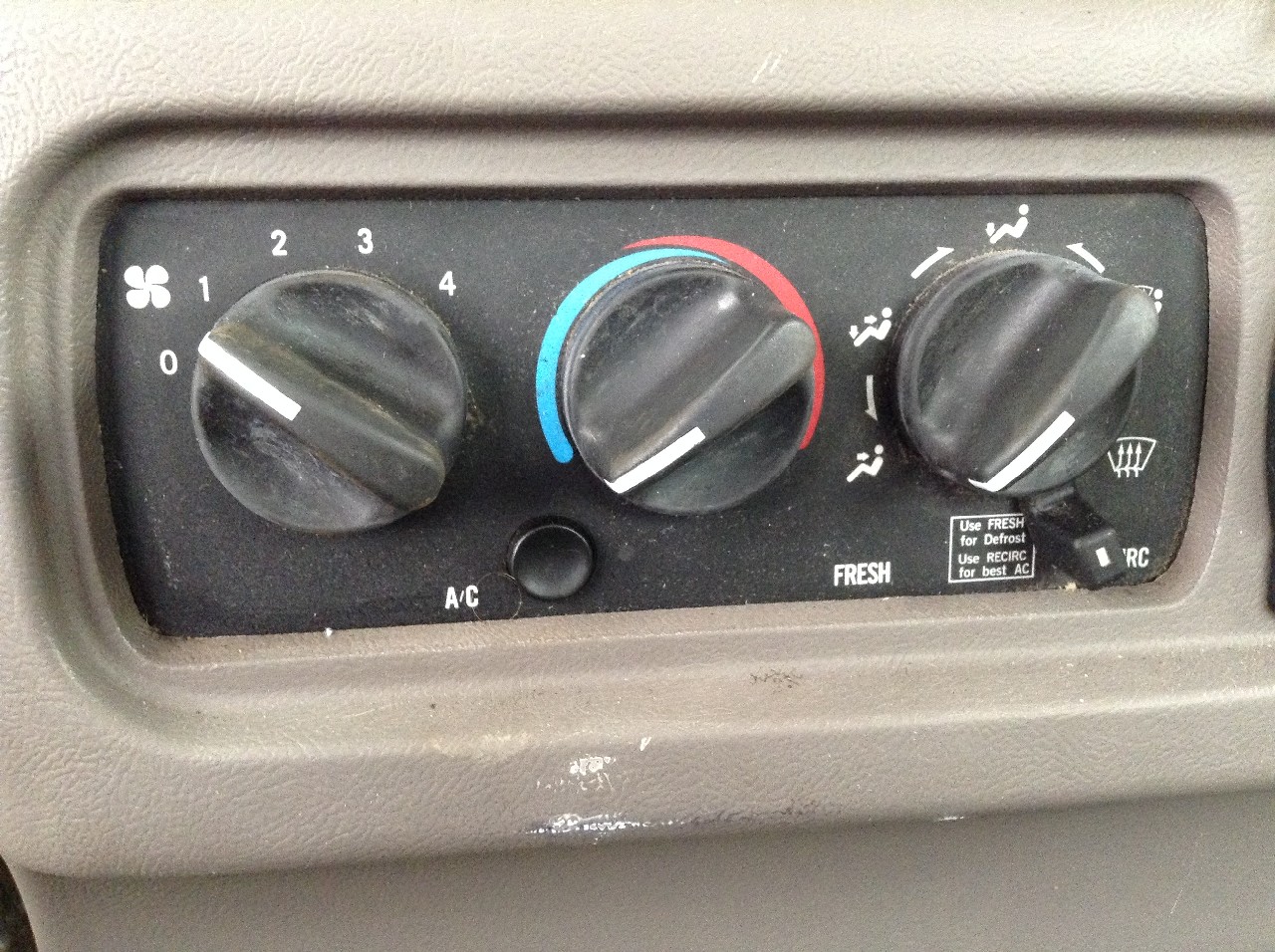 Mack CH Heater & AC Temperature Control for Sale