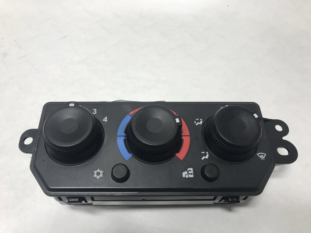 78531185.P01 | Mack ANTHEM (AN) Heater & AC Temperature Control for Sale