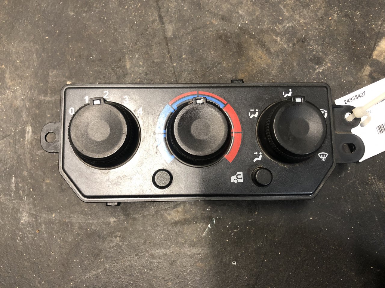84745478 | Mack ANTHEM (AN) Heater & AC Temperature Control for Sale
