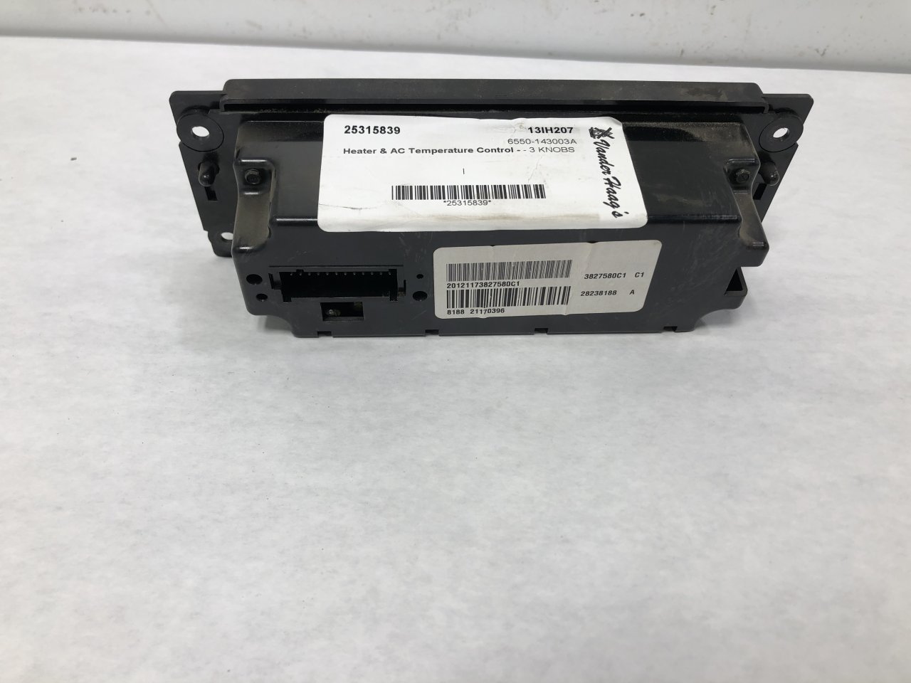 3827580C1 | International DURASTAR (4400) Heater & AC Temperature Control f