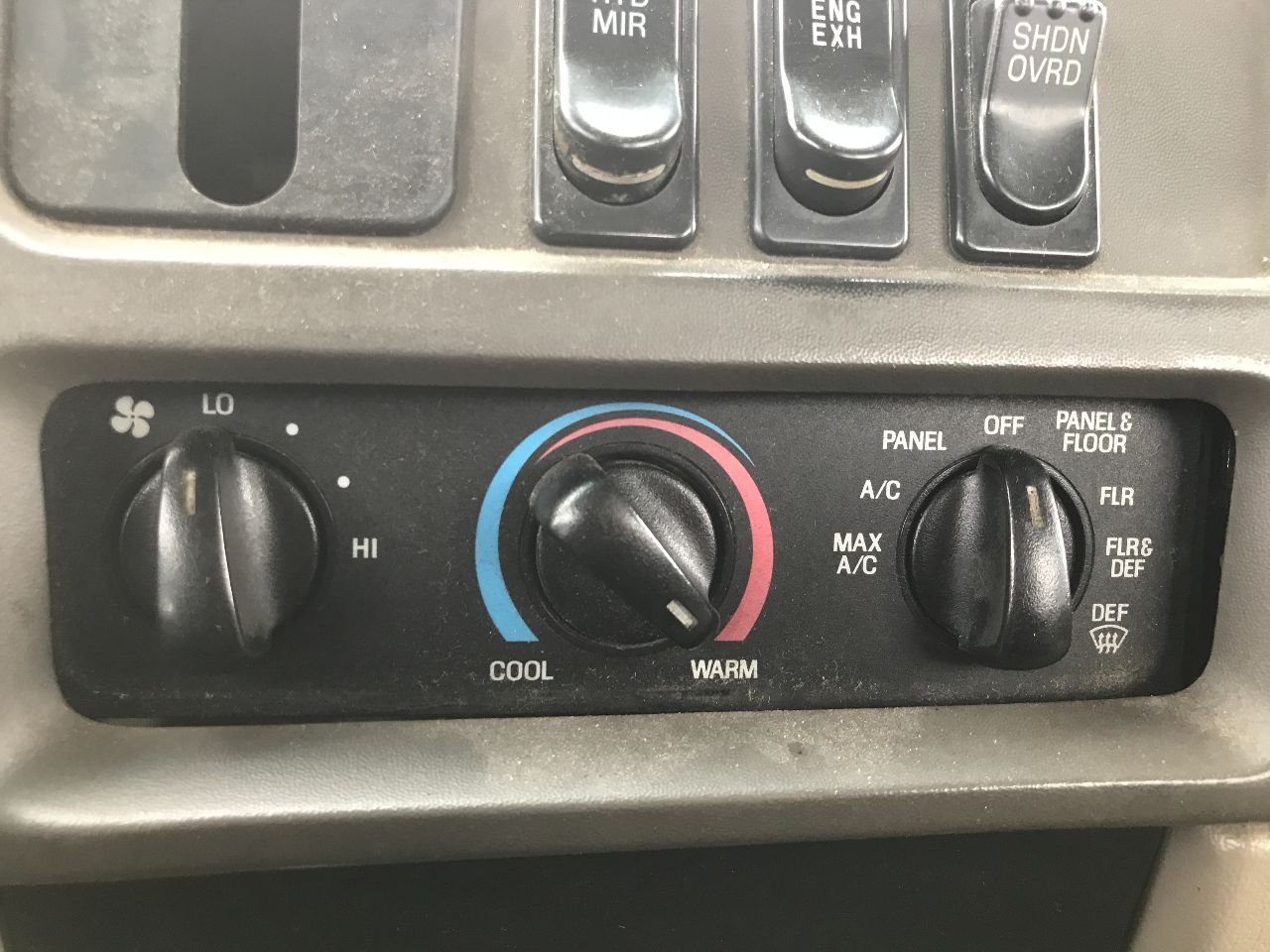 F6HH-19C733-AA | Sterling L9513 Heater & AC Temperature Control for Sale