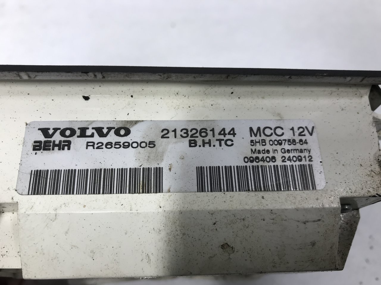 21326144 | Volvo VT Heater & AC Temperature Control for Sale
