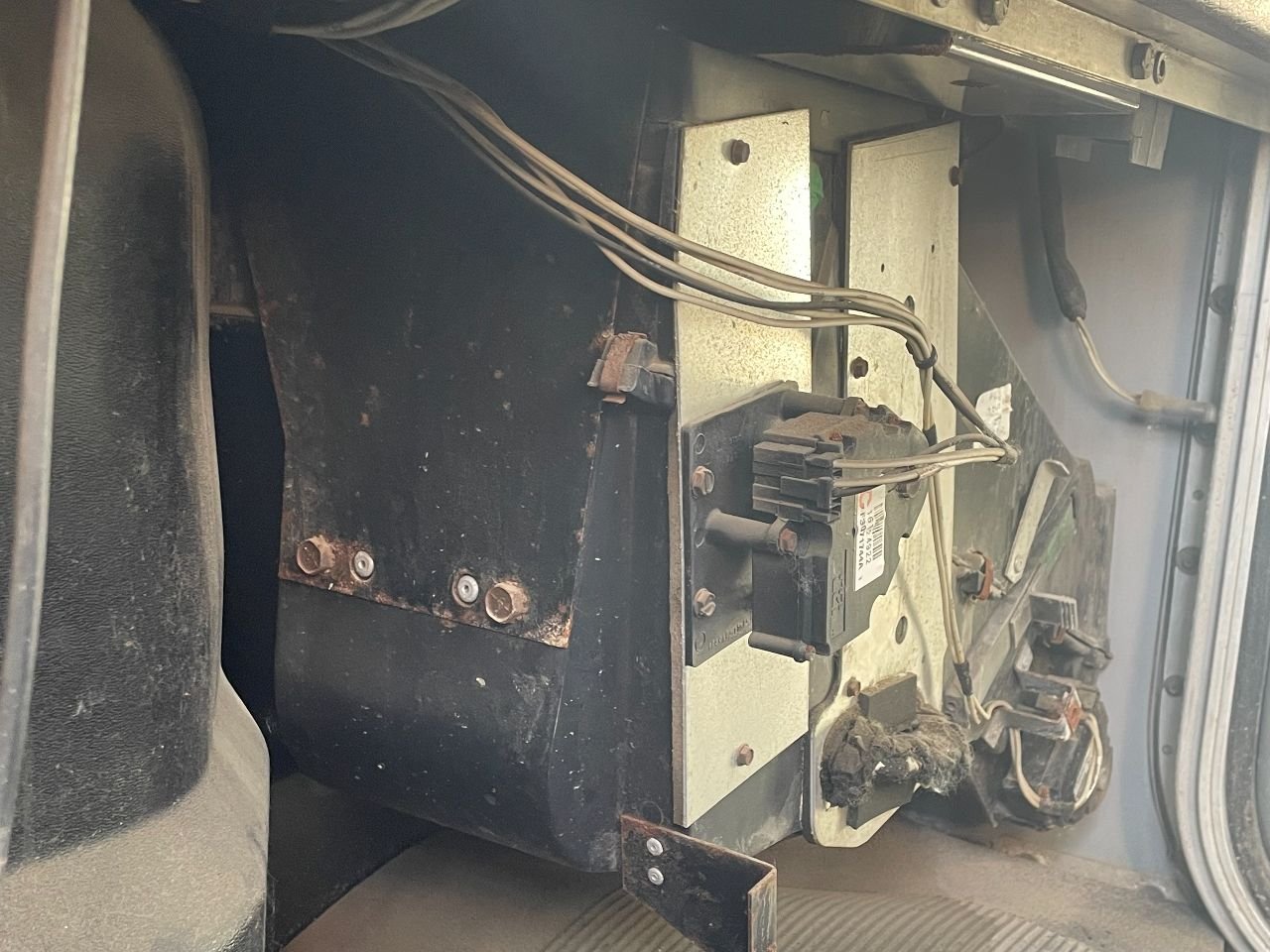Peterbilt 330 Heater Assembly for Sale