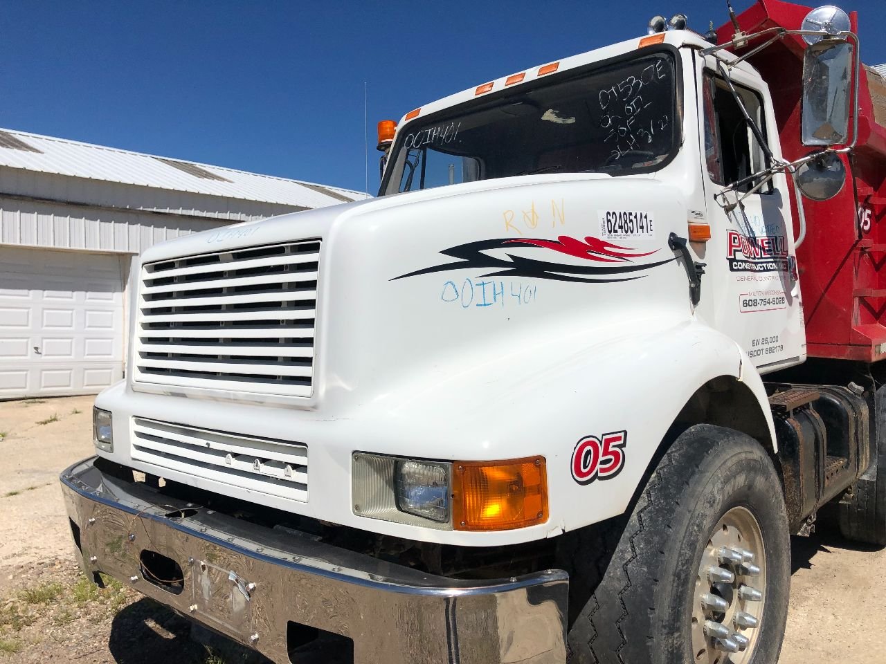 2010717C | International 2674 Hood for Sale