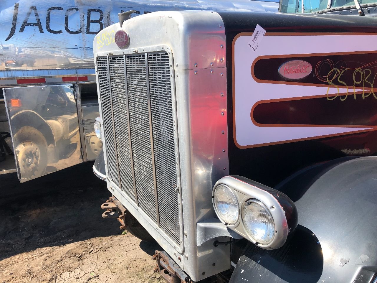 Peterbilt 359 Hood for Sale