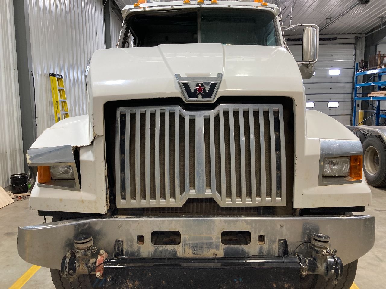 Western Star Trucks 4700 Hood for Sale