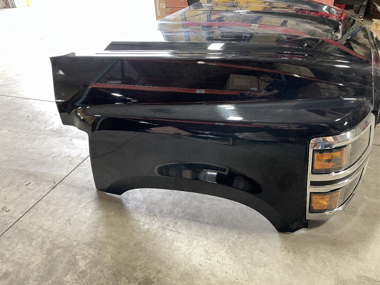 4078054C99 | Chevrolet 5500HD Hood for Sale