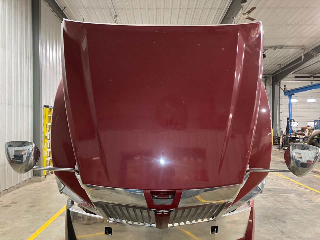 A17-20220-015 | Western Star Trucks 5700 Hood for Sale