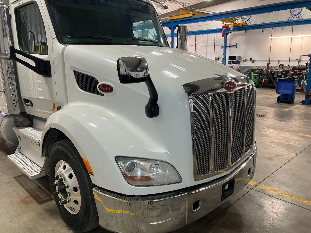 L29619412000 | Peterbilt 579 Hood for Sale