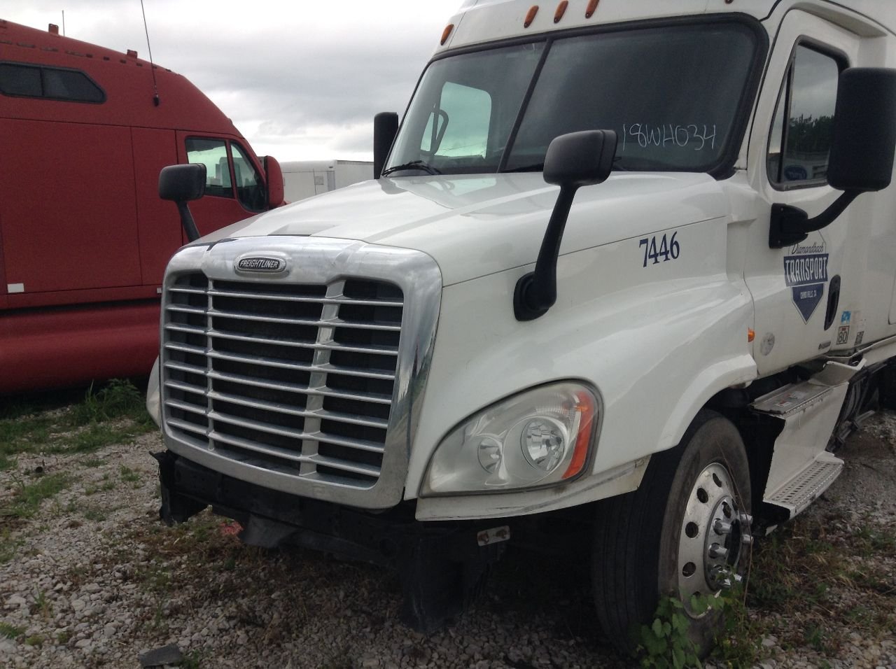 A17-15340-010 | Freightliner CASCADIA Hood for Sale