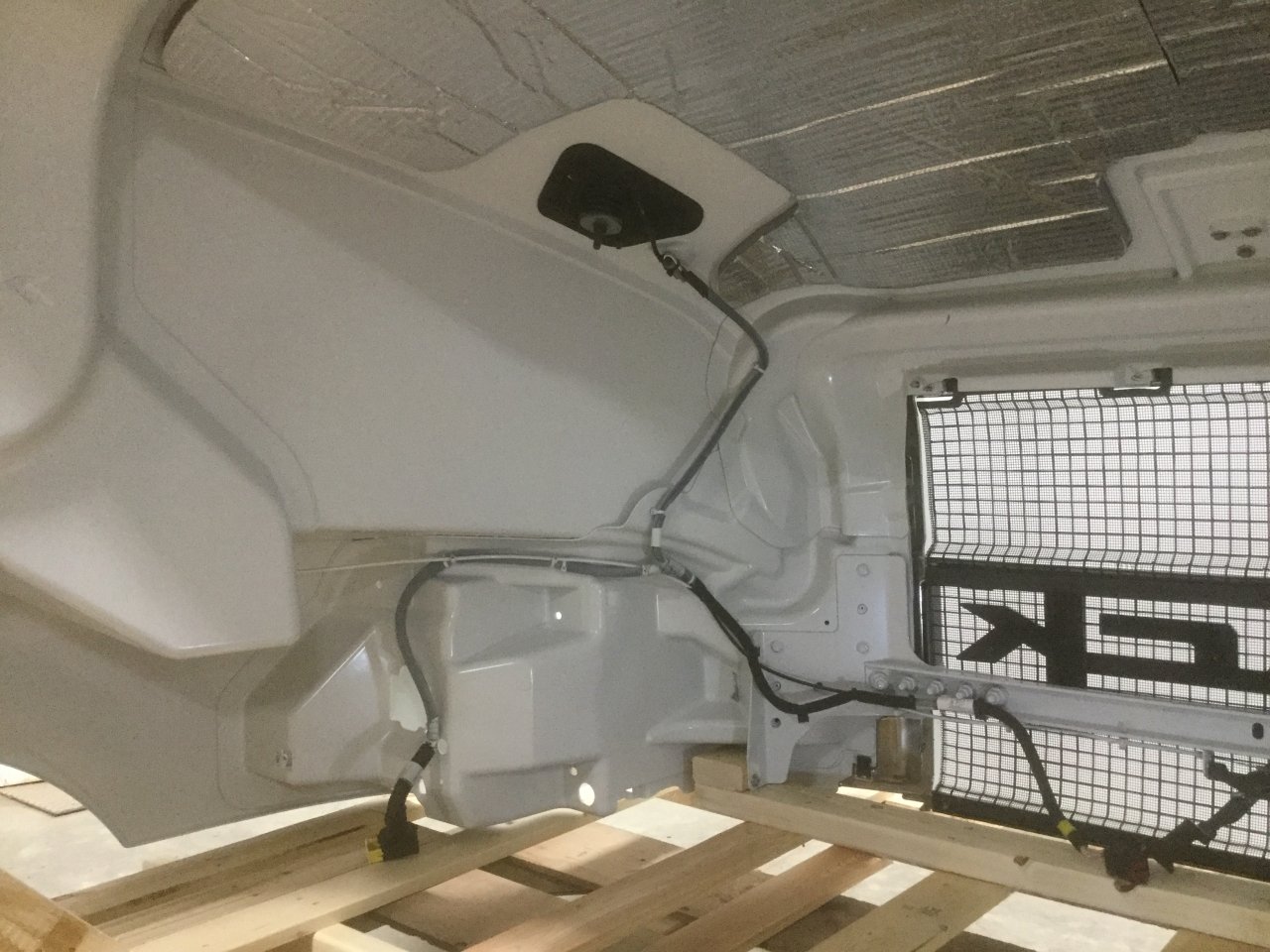 23305987 | Mack AN (ANTHEM) Hood for Sale