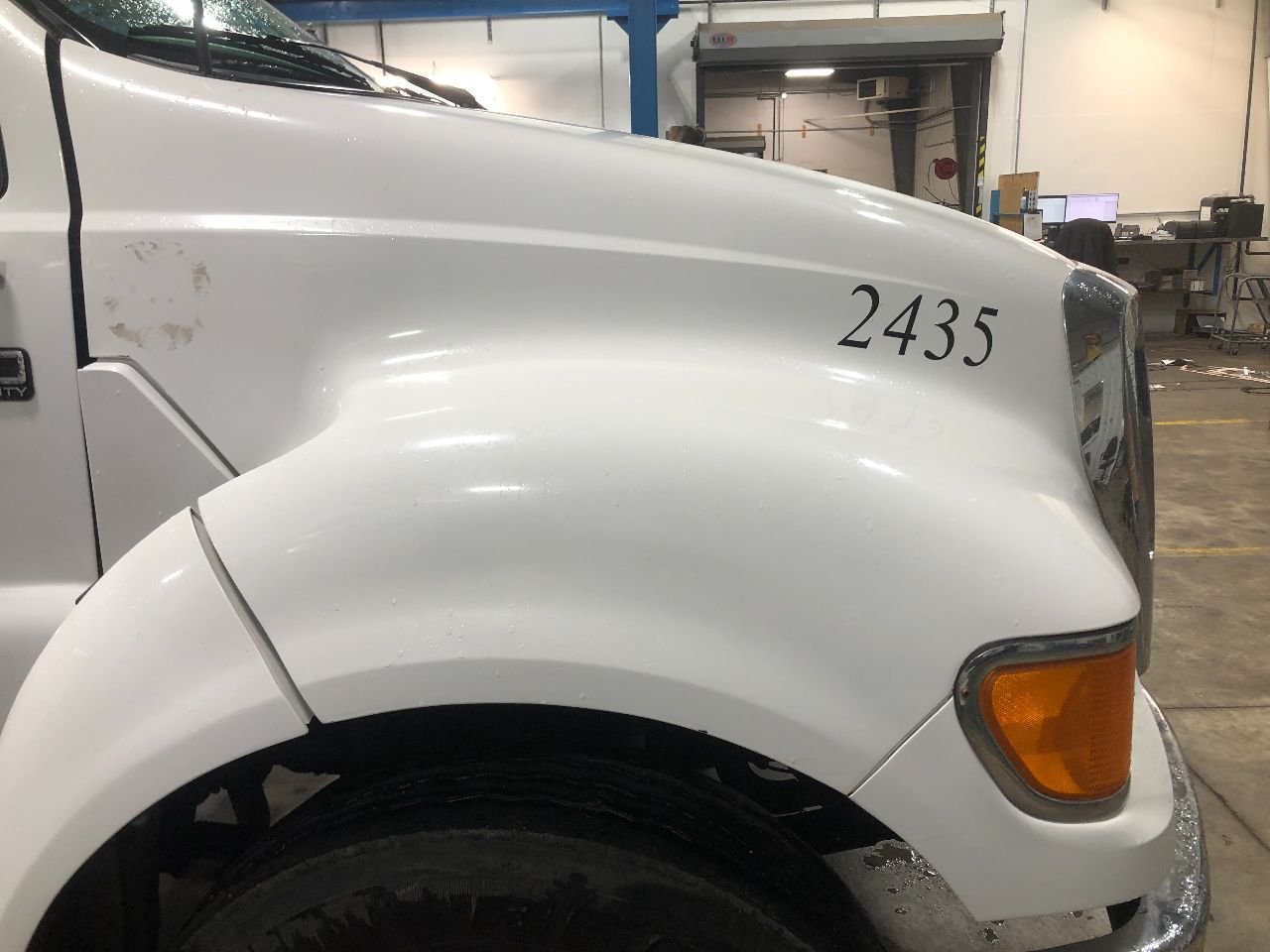 BHEX-08515-NAV9389 | Ford F650 Hood for Sale