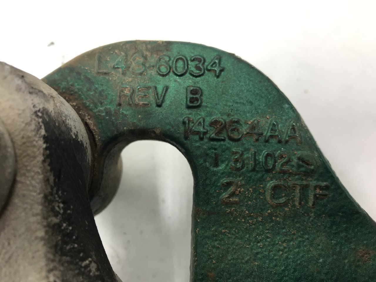 Peterbilt 388 Hood Hinge for Sale