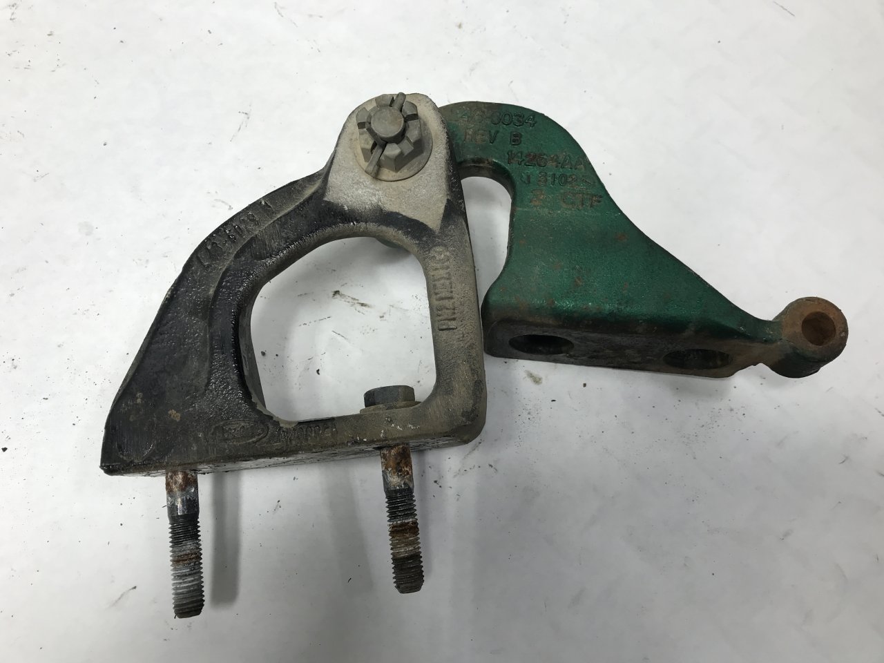 Peterbilt 388 Hood Hinge for Sale