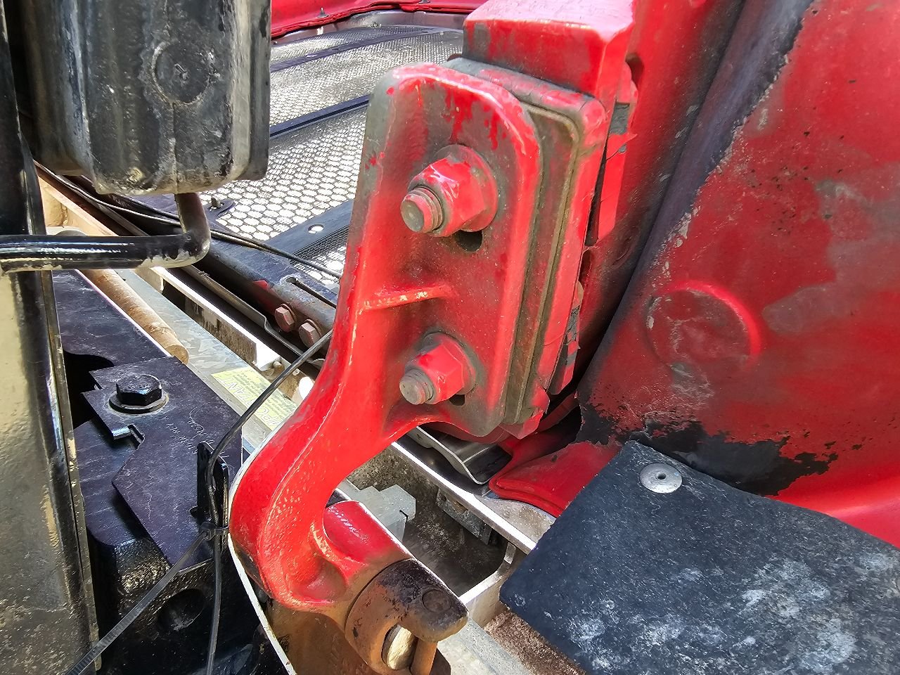 Peterbilt 567 Hood Hinge for Sale