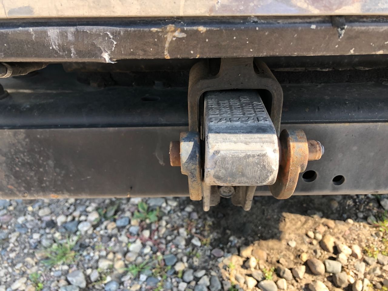 L48-6108 | Kenworth T680 Hood Hinge for Sale