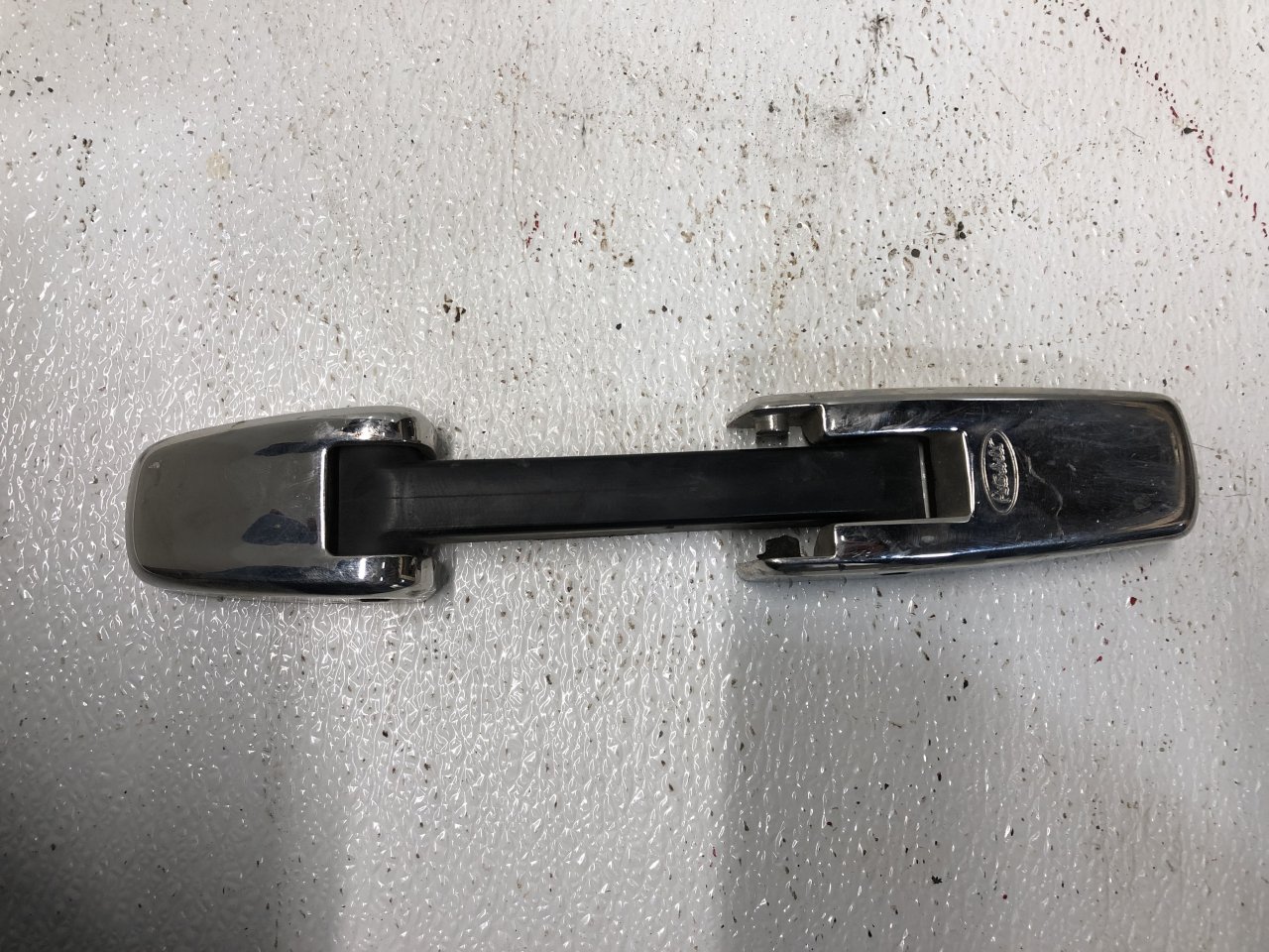 1848264 | Peterbilt 567 Hood Latch for Sale