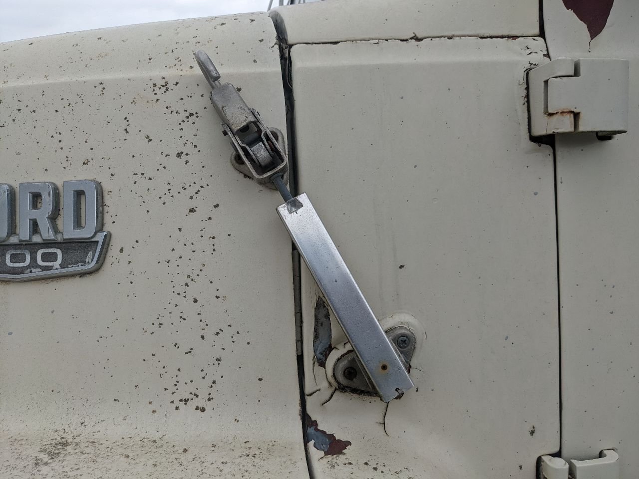 Ford LN800 Hood Latch for Sale