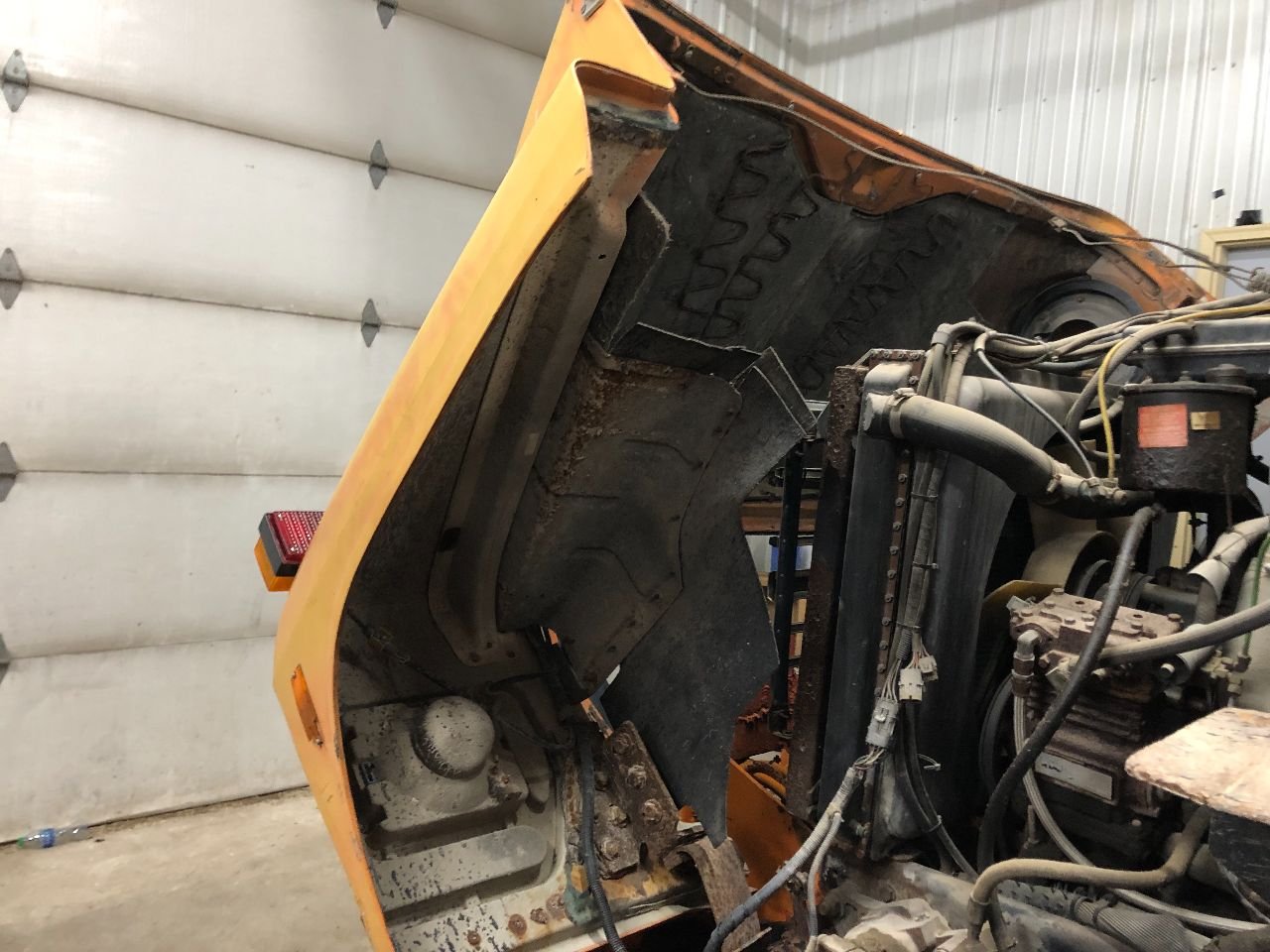 Ford L7000 Hood for Sale