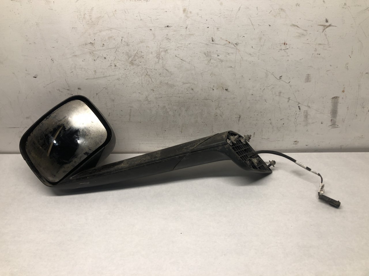A22-77791-000 | Freightliner CASCADIA Hood Mirror for Sale
