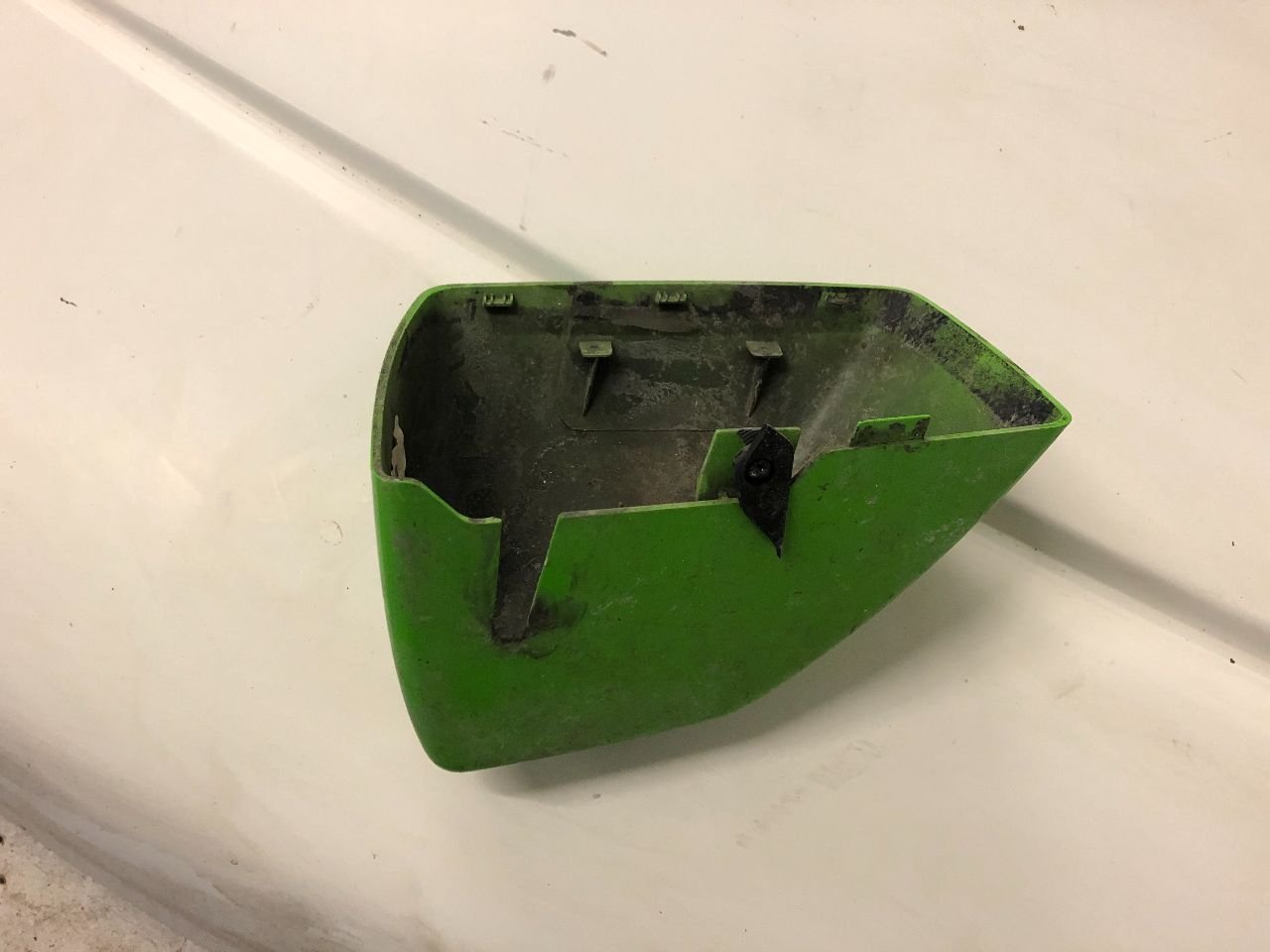 Mack ANTHEM (AN) Hood Mirror for Sale