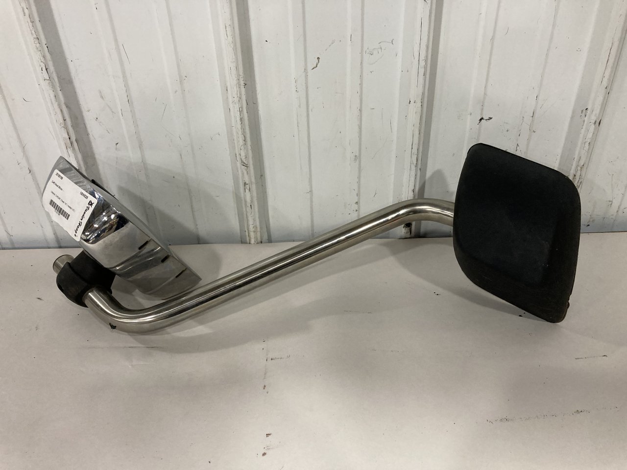 International HX620 Hood Mirror for Sale