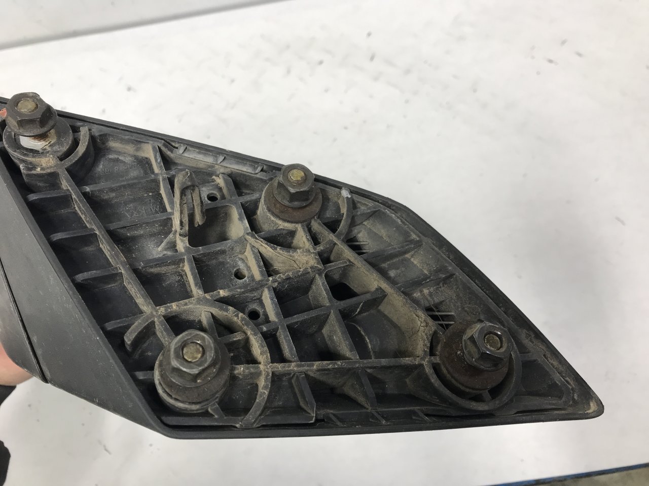 204721004 | Volvo VT Hood Mirror for Sale