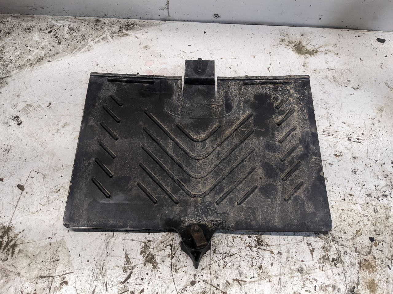 L52-6025 | Peterbilt 579 Hood, Misc. Parts for Sale