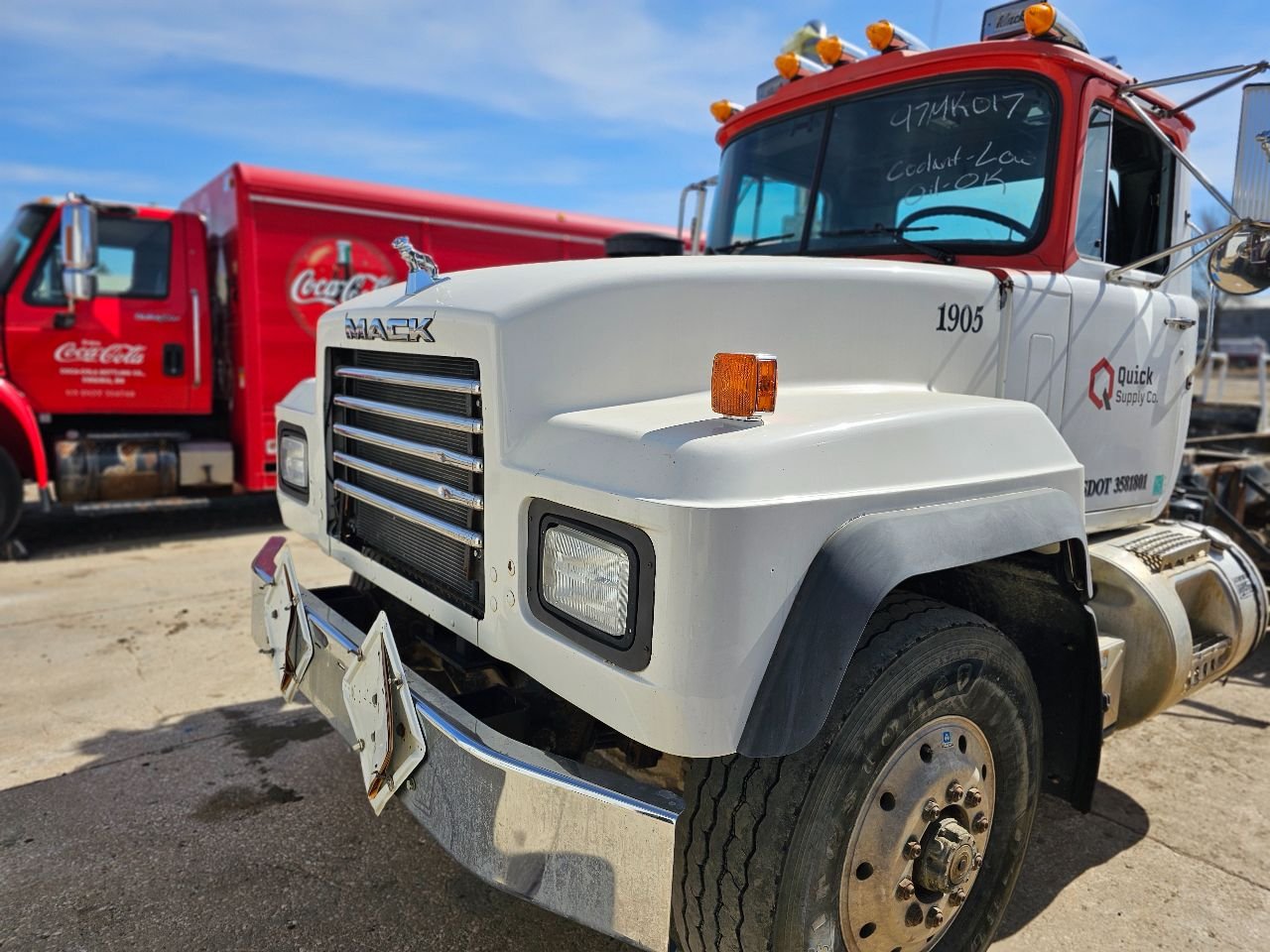 Mack RD800 Hood for Sale