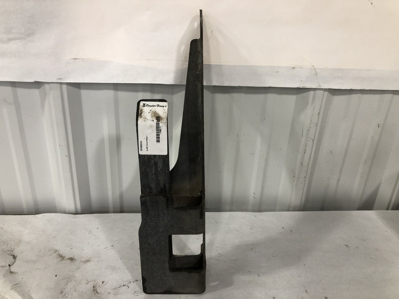 Peterbilt 389 Hood Rest for Sale