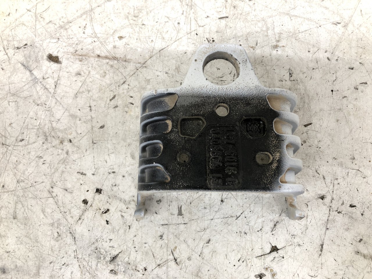 L67-6018 B | Peterbilt 567 Hood Rest for Sale