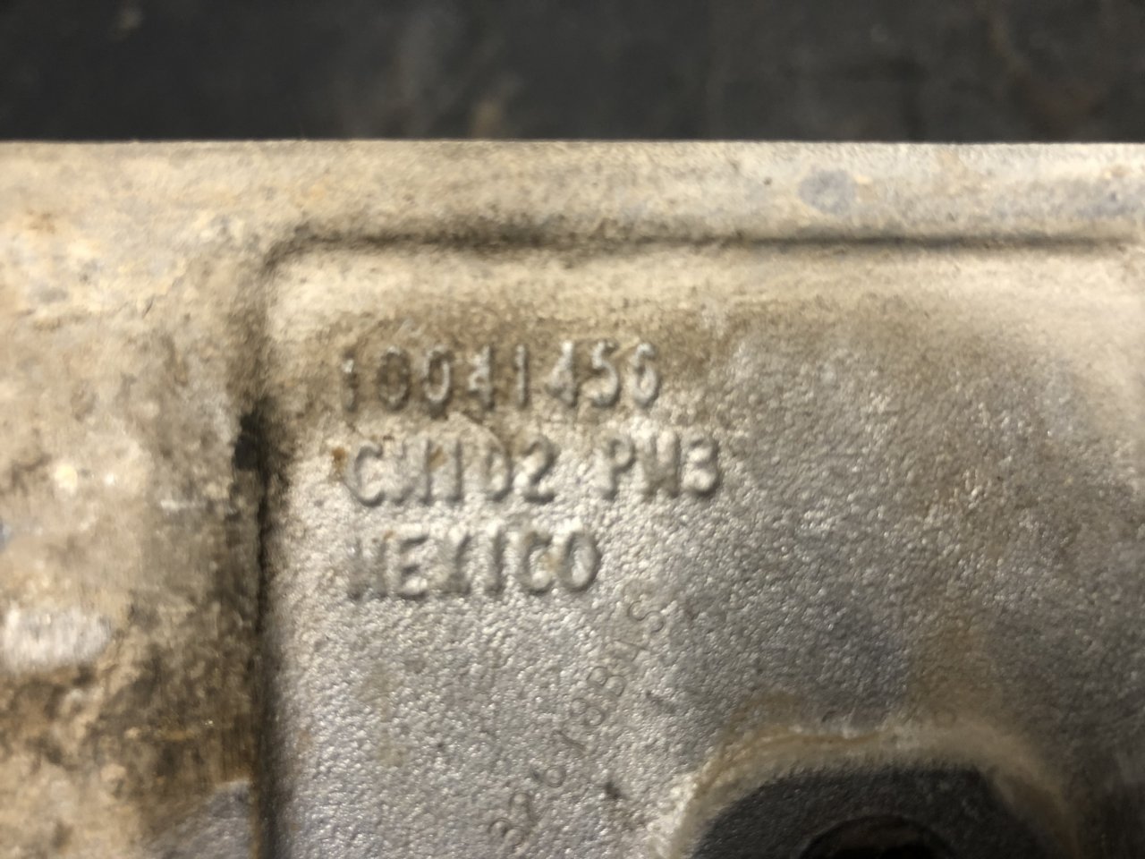 L85-6114 | Peterbilt 567 Hood Rest for Sale