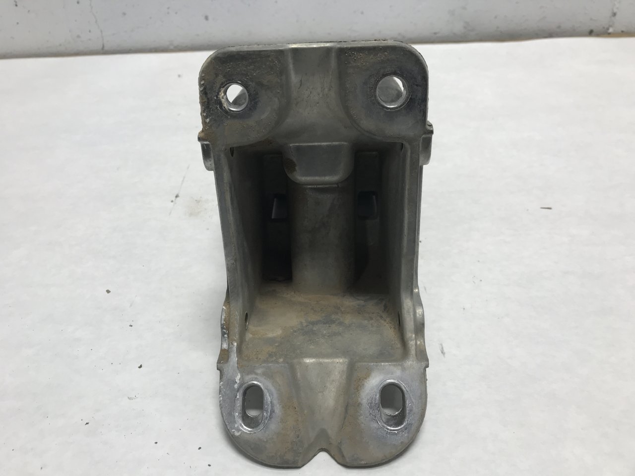Peterbilt 579 Hood Rest for Sale