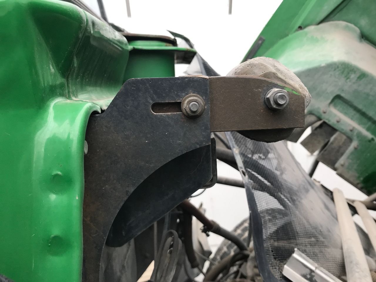 Mack RD600 Hood Rest for Sale