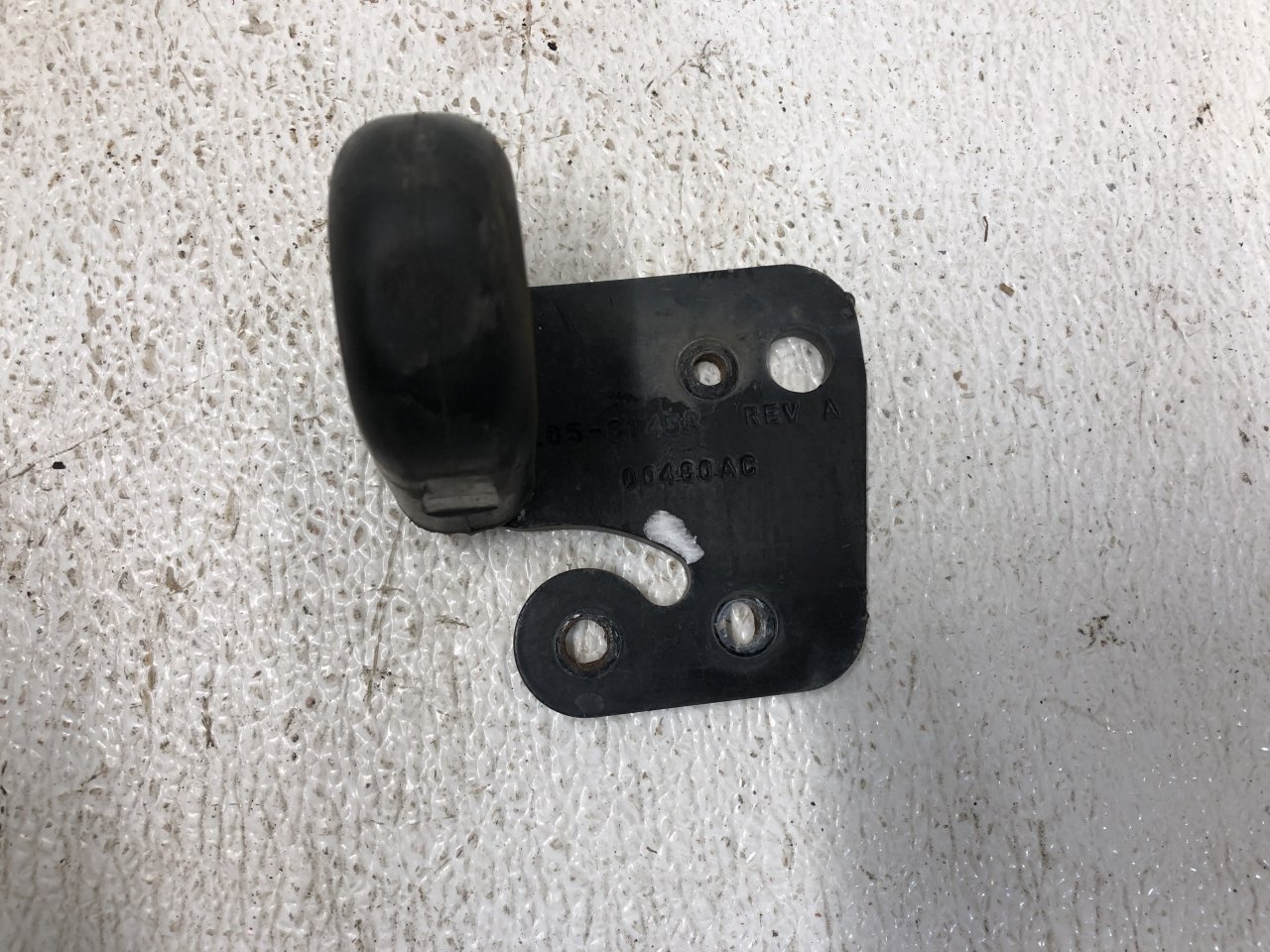 L85-6145R | Kenworth W990 Hood Rest for Sale