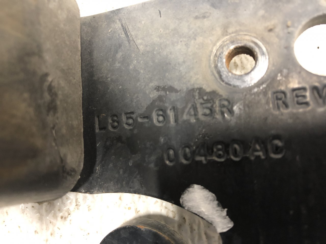 L85-6145R | Kenworth W990 Hood Rest for Sale