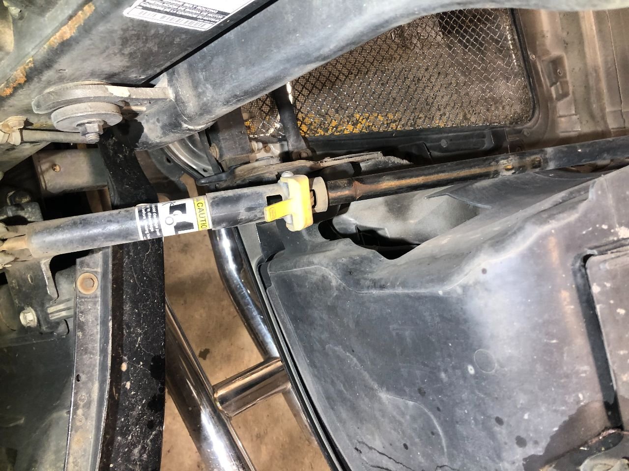 L71-6017 | Kenworth T680 Hood Shock for Sale