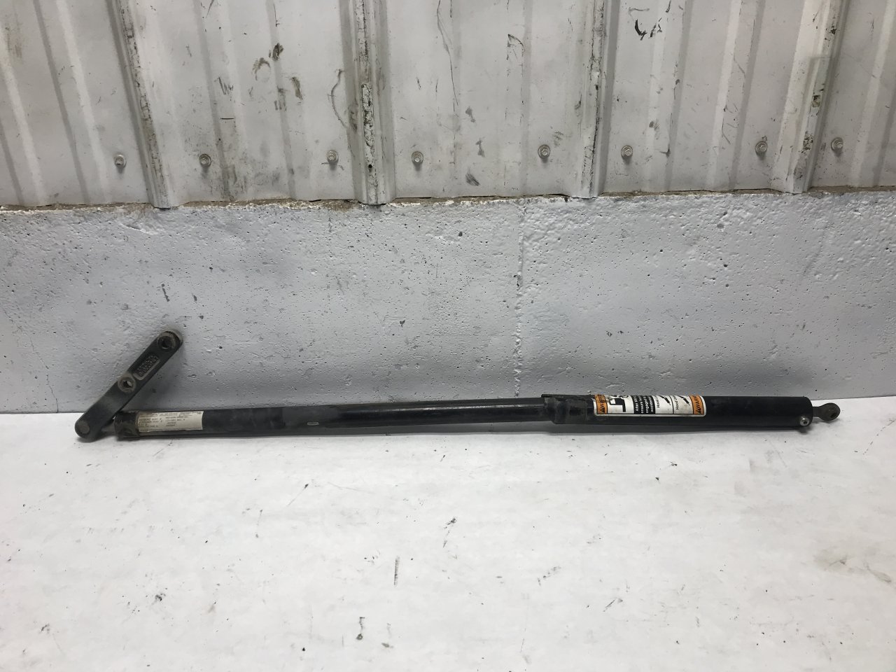 L71-6021 | Kenworth T680 Shock for Sale