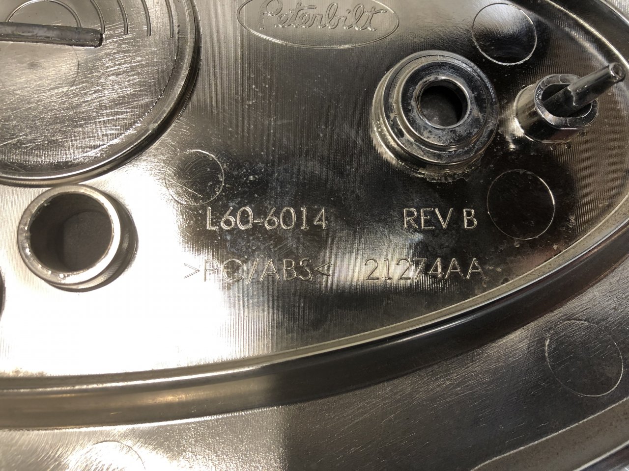 L60-6014 | Peterbilt 567 Hood Side Vent for Sale