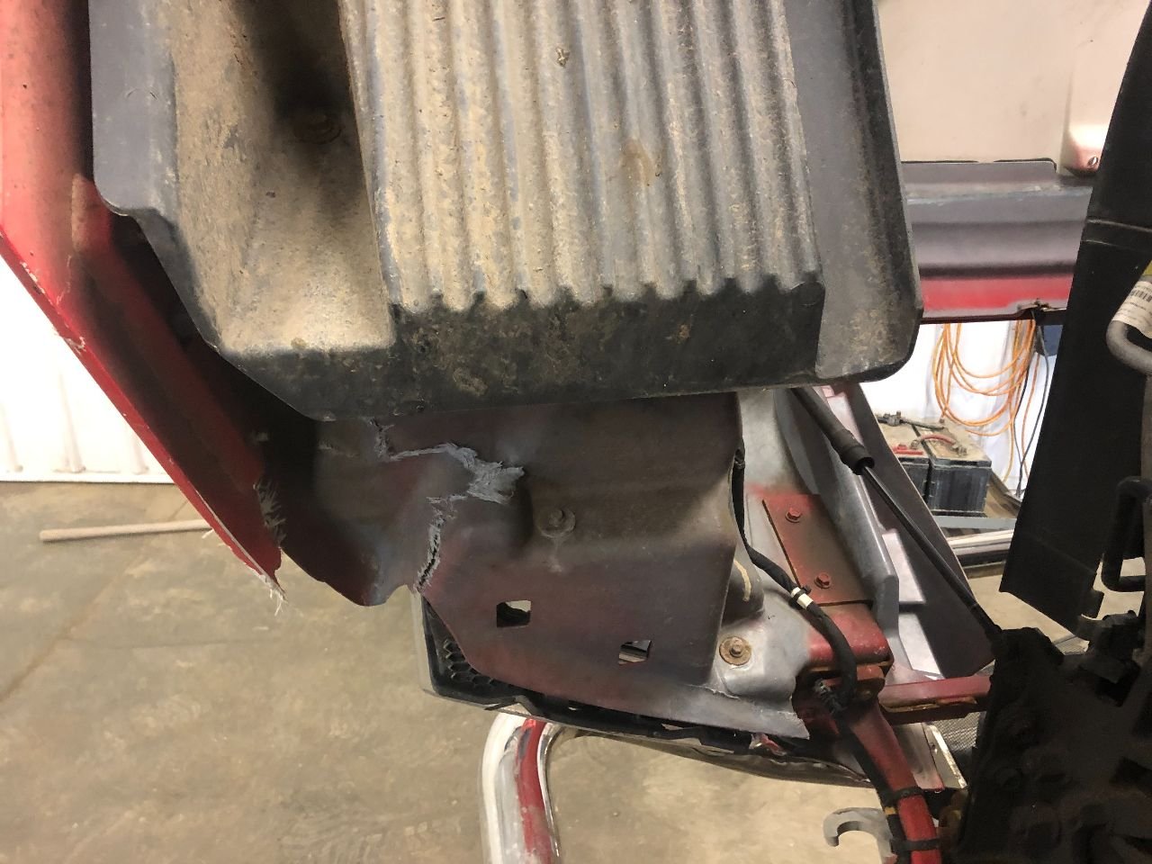 82743891 | Volvo VNL Hood for Sale
