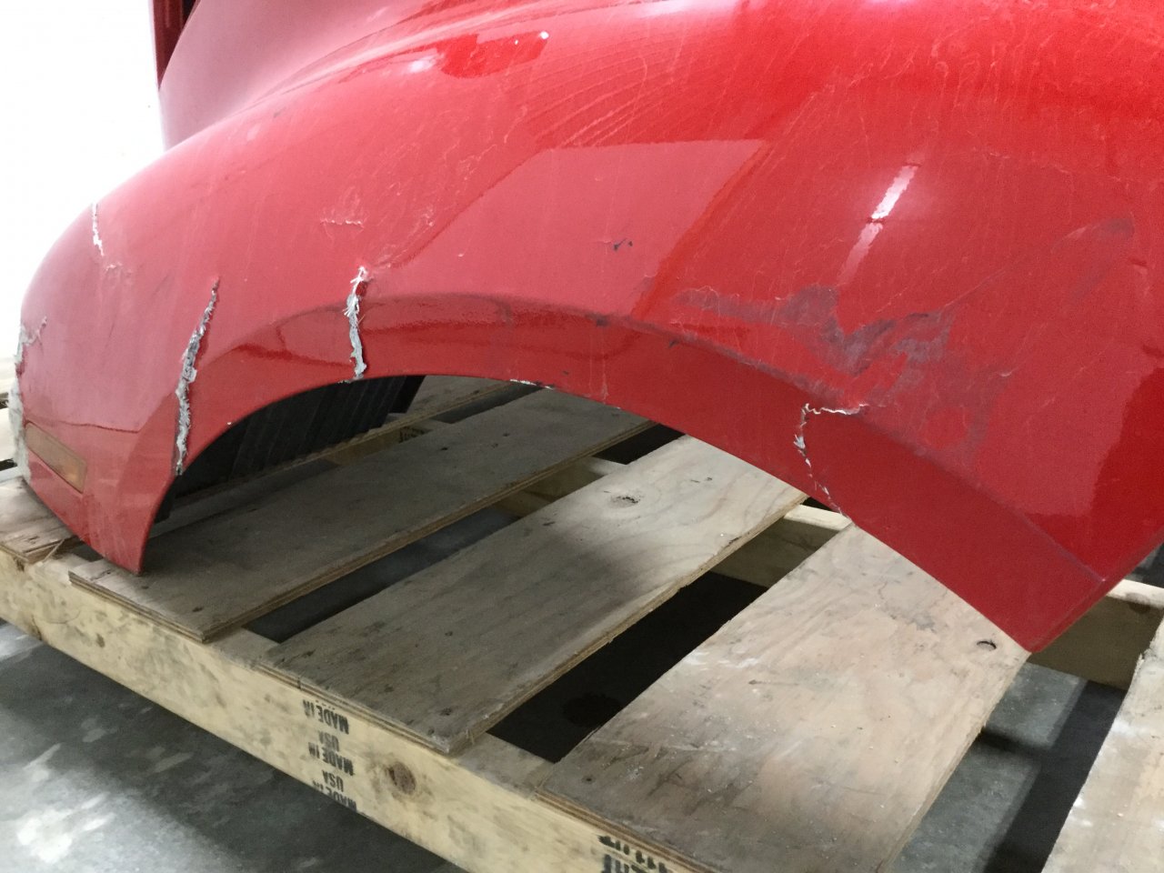 82743891 | Volvo VNL Hood for Sale