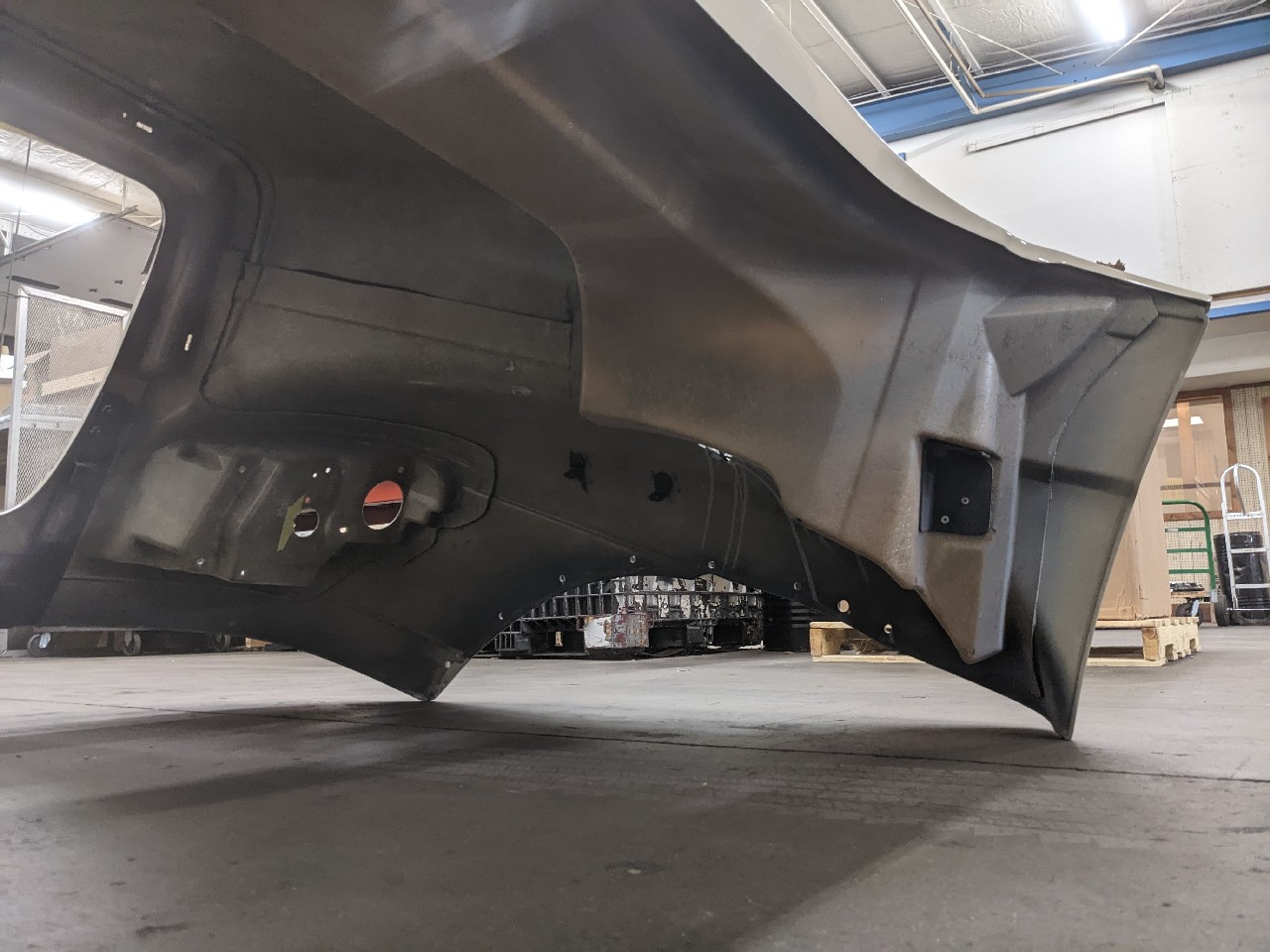 International HV613 Hood for Sale