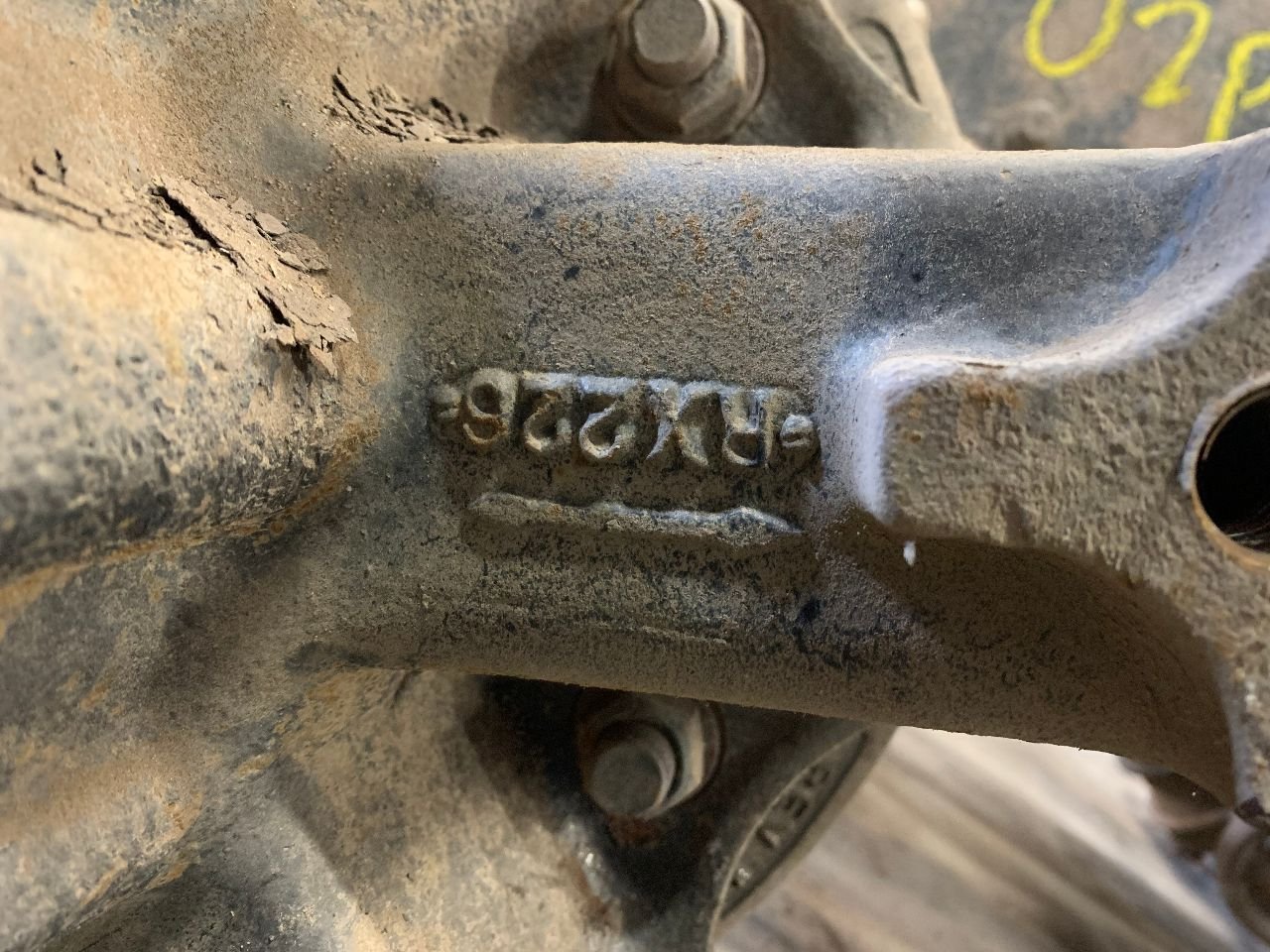 RX226 | Peterbilt 330 Hub for Sale