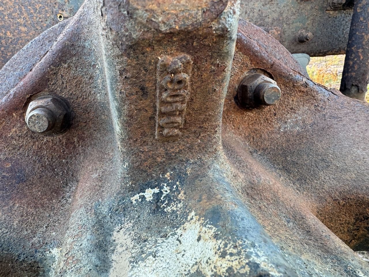 RA304 | Freightliner FLA Hub for Sale